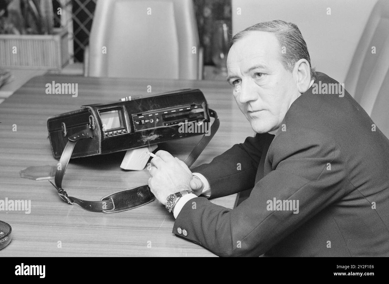 Norwegian ski jumpers Black and White Stock Photos & Images - Alamy