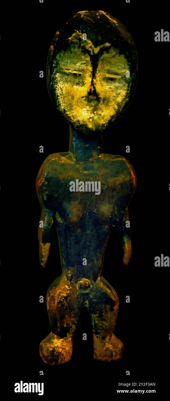 Mutu Myabeidilwa statue early 20th Century, Pandi Maniema RD Congo ...