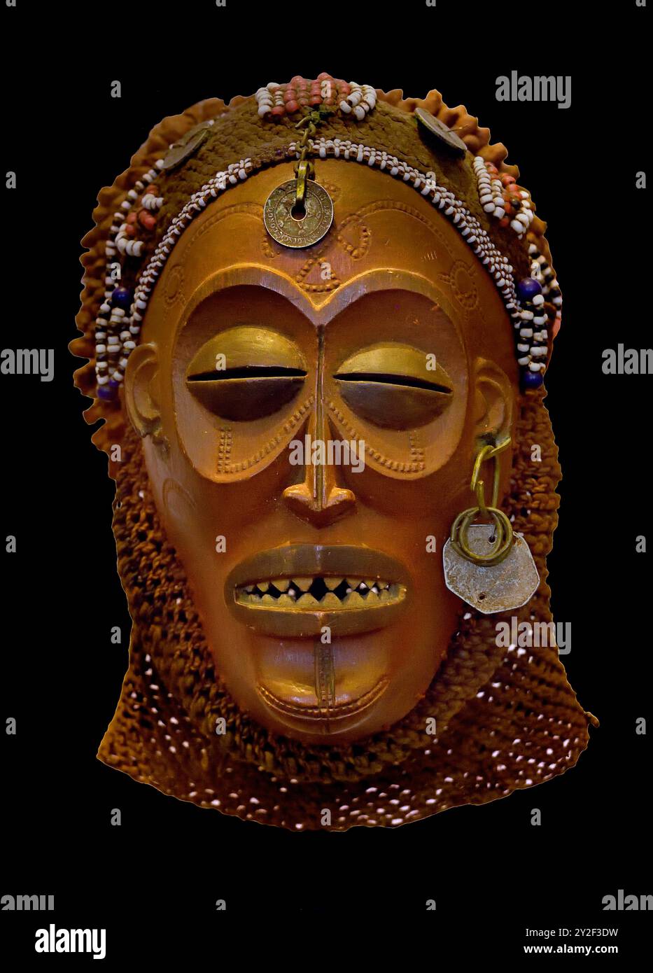 Pwo Mask early 20th Century, Tshikapa region, Kasai RD Congo, Africa ...