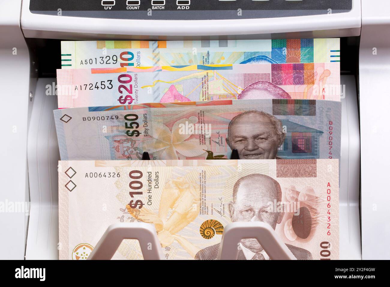 Bahamas economy hi-res stock photography and images - Alamy