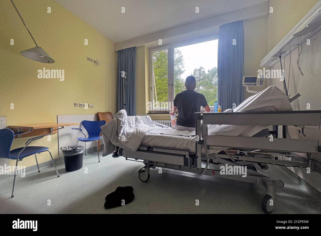 Patient in hospital, single room, single room, boredom, illness ...