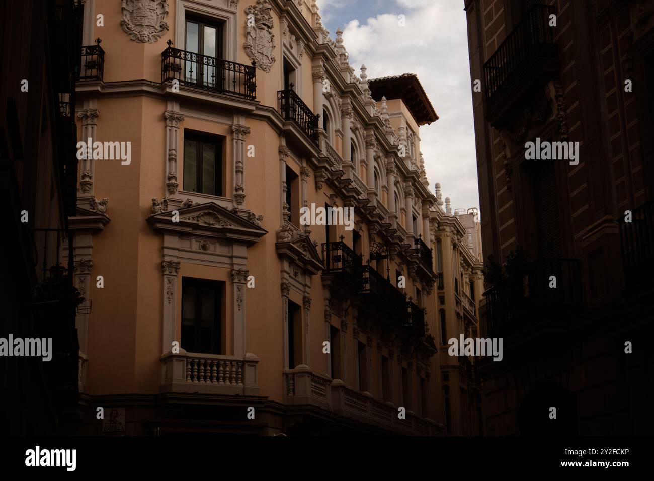 The narrow corner film hi-res stock photography and images - Alamy