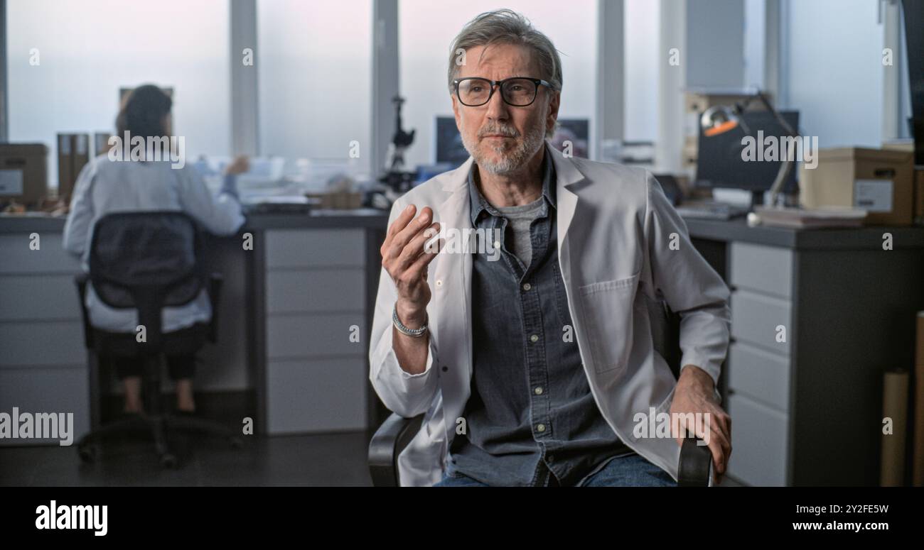 Female researcher interview hi-res stock photography and images - Alamy