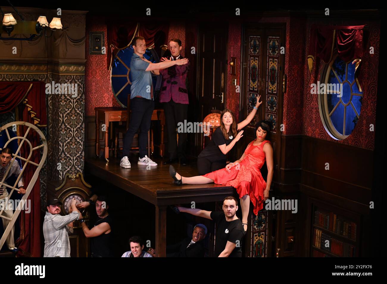 The Play That Goes Wrong, the Olivier and Tony Award-winning smash hit ...