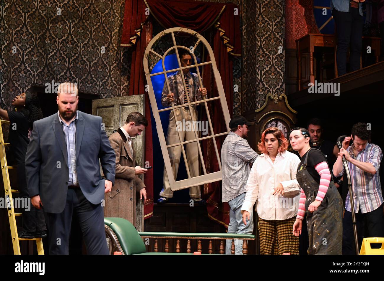 The Play That Goes Wrong, the Olivier and Tony Award-winning smash hit ...
