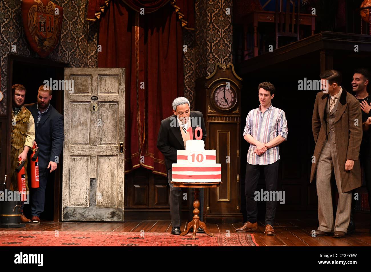 The Play That Goes Wrong, the Olivier and Tony Award-winning smash hit ...