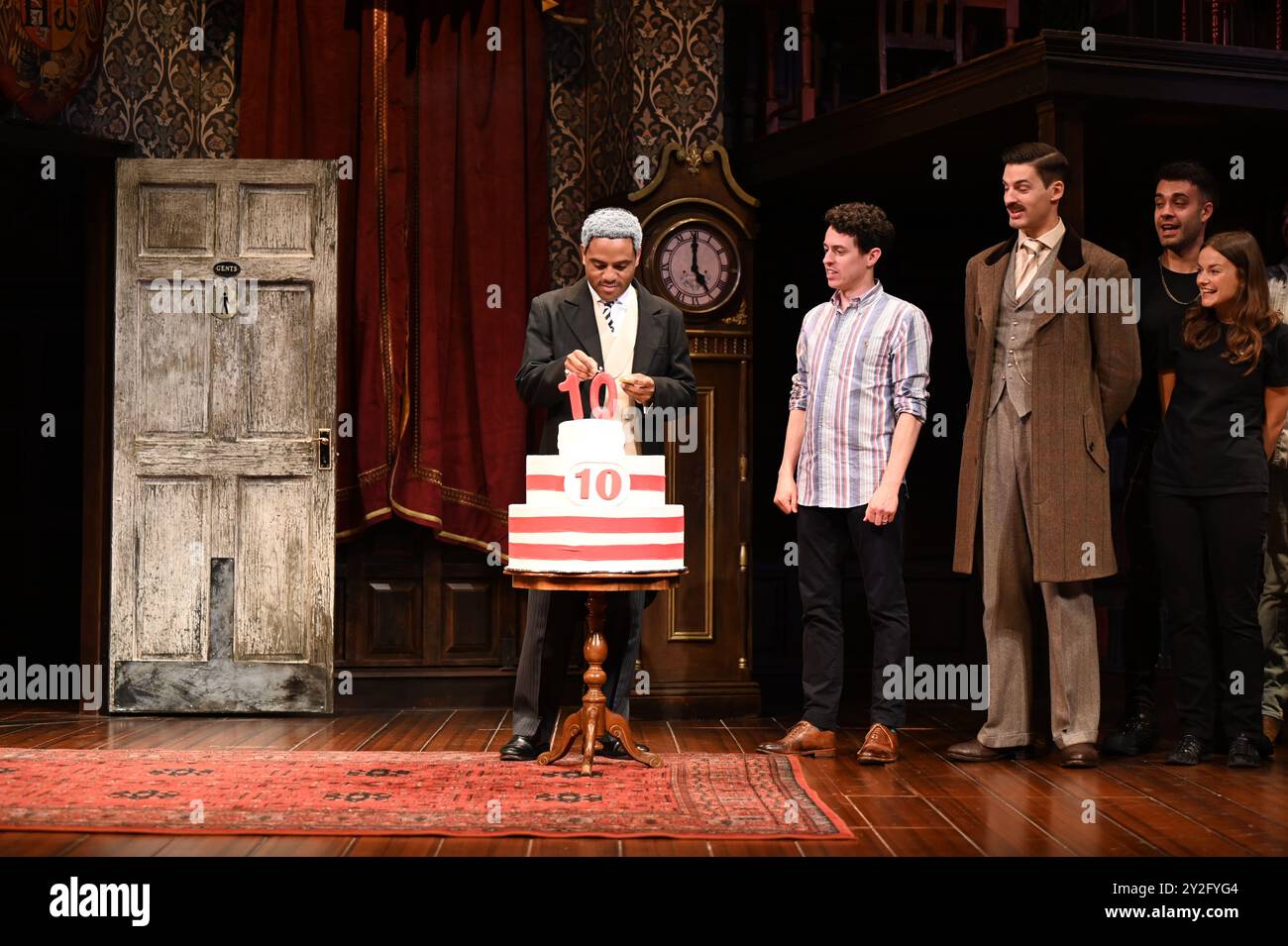 The Play That Goes Wrong, the Olivier and Tony Award-winning smash hit ...