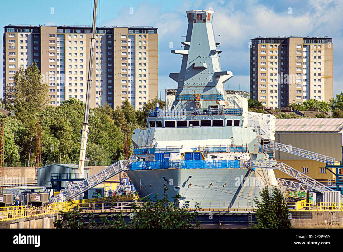 Glasgow, Scotland, UK. 10th September, 2024. HMS Cardiff and sister ...