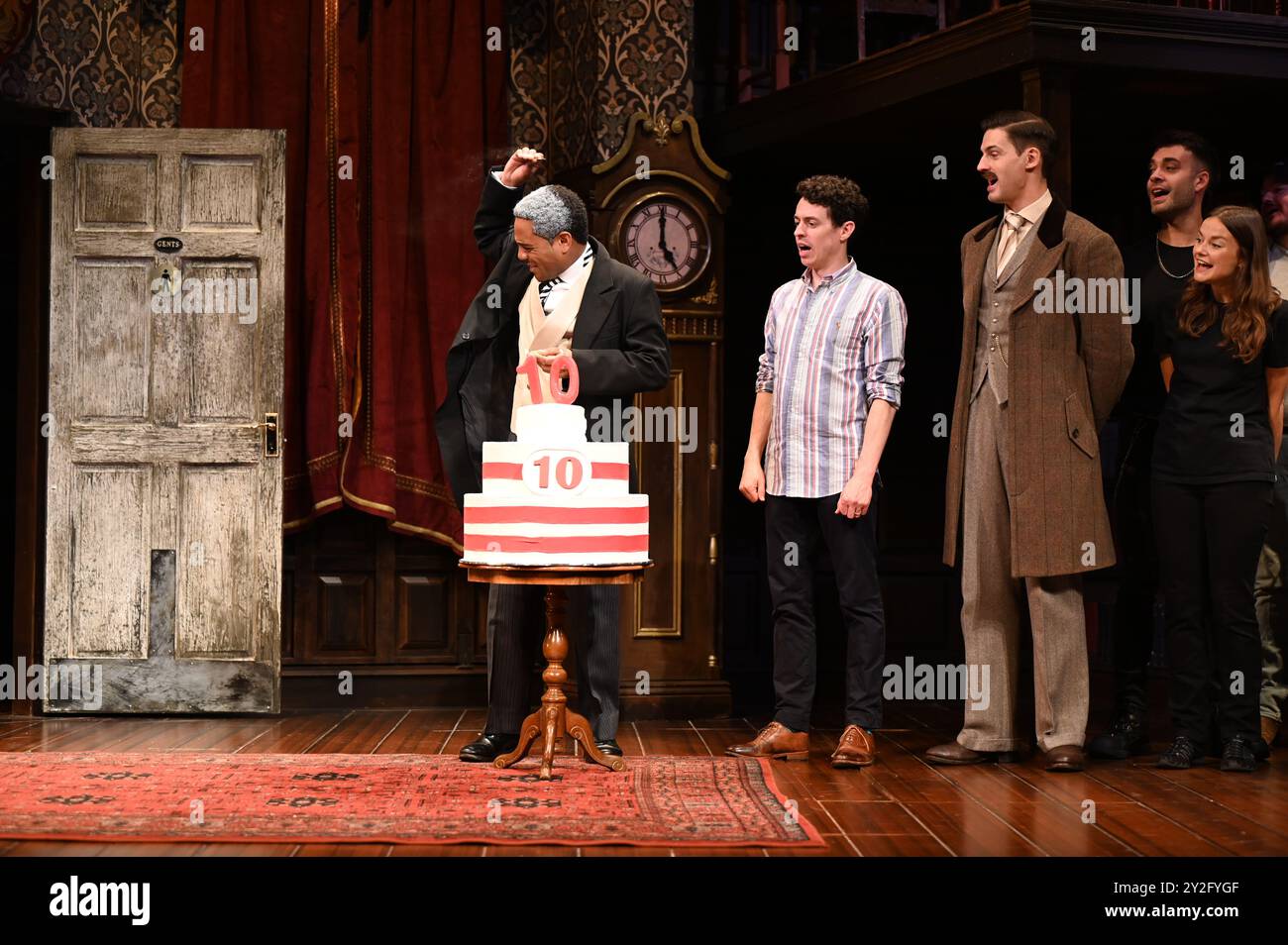 The Play That Goes Wrong, the Olivier and Tony Award-winning smash hit ...