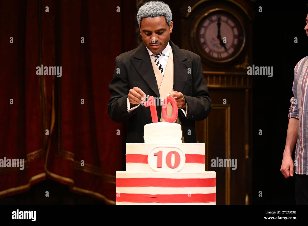 The Play That Goes Wrong, the Olivier and Tony Award-winning smash hit ...