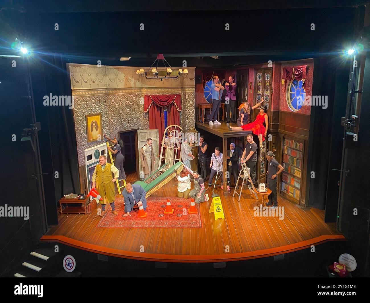 The Play That Goes Wrong, the Olivier and Tony Award-winning smash hit ...