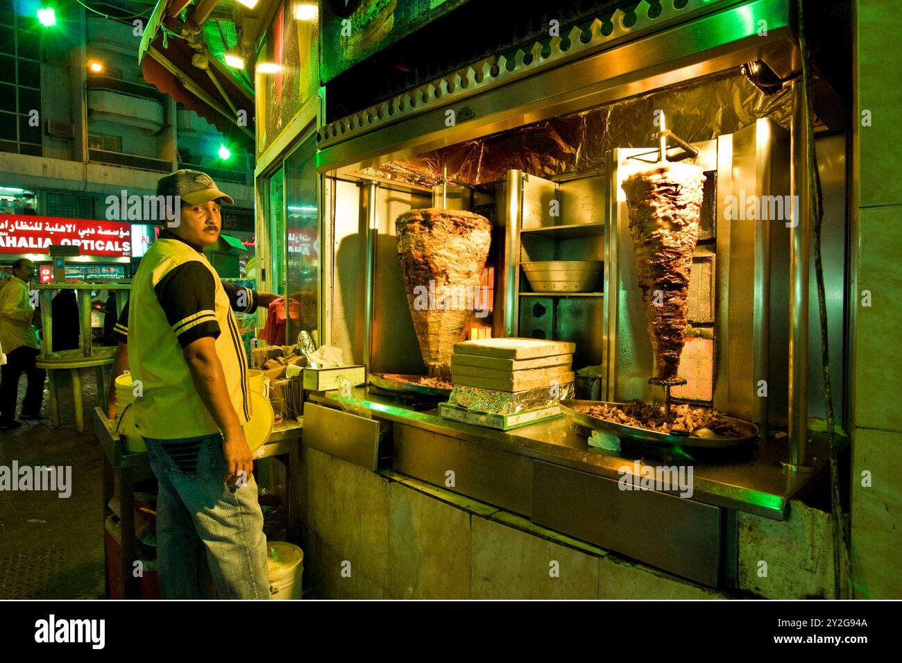 Shawarma dubai hi-res stock photography and images - Alamy