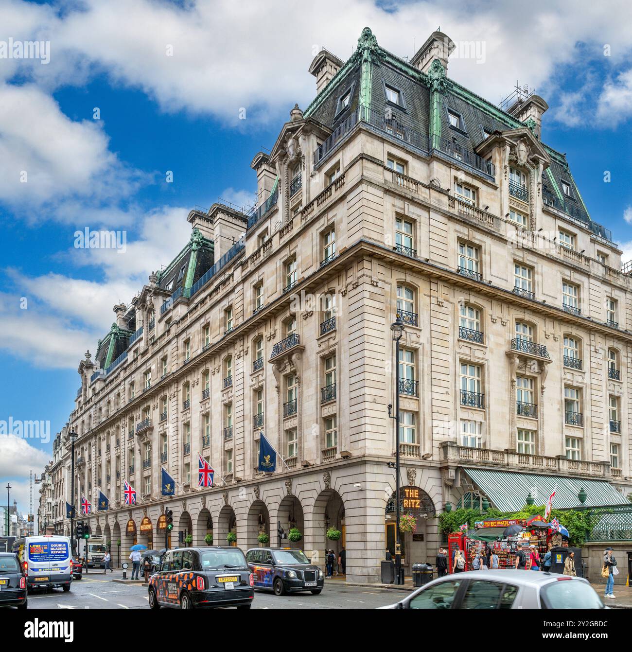 The Ritz Hotel, Piccadilly, London, England, UK Stock Photo - Alamy