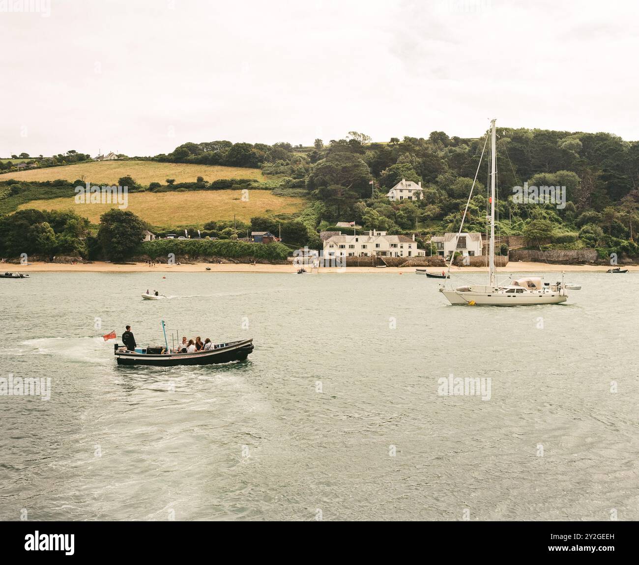 Salcombe passenger ferry boat between East Portlemouth beach and ...