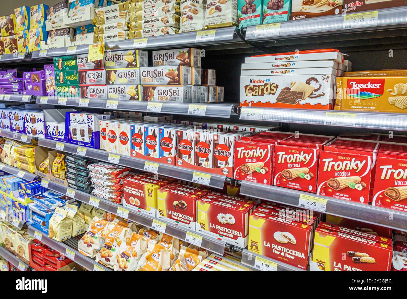 Rome Italy,Via del Pozzetto,Tigre Supermercado,supermarket grocery ...