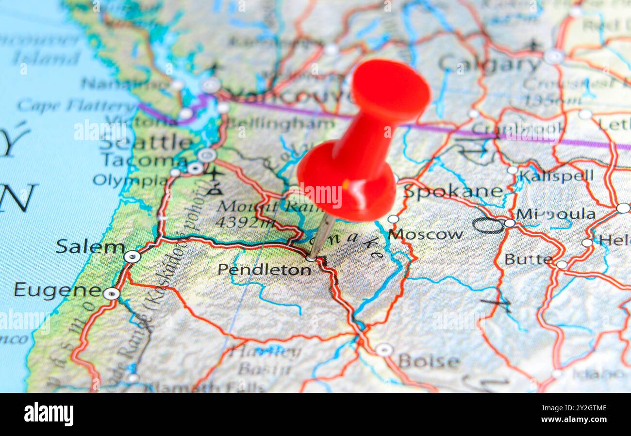 Road map usa red pin hi-res stock photography and images - Alamy