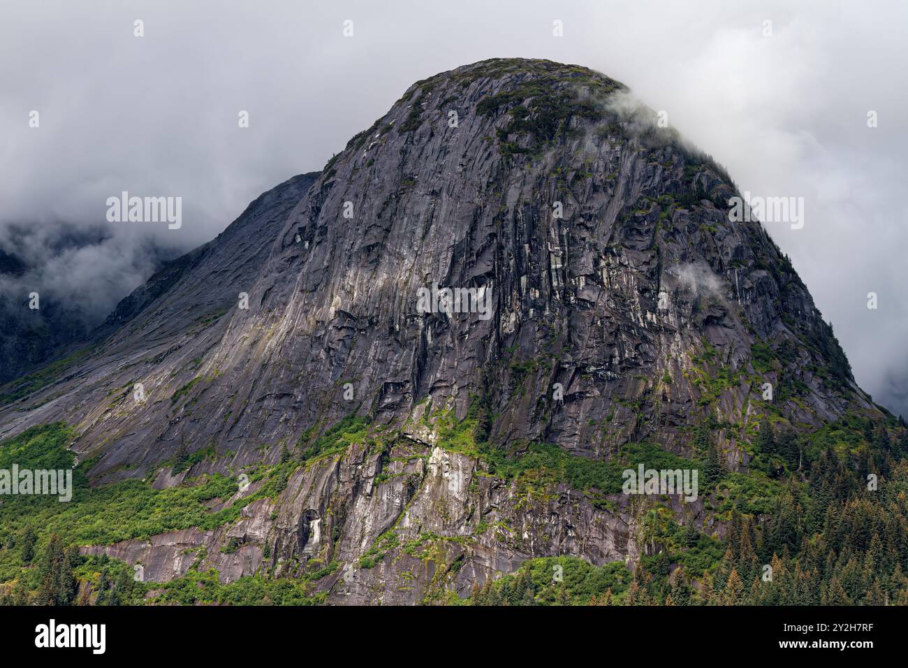 Scenic views from Tracy Arm - Fords Terror Wilderness area in Southeast ...