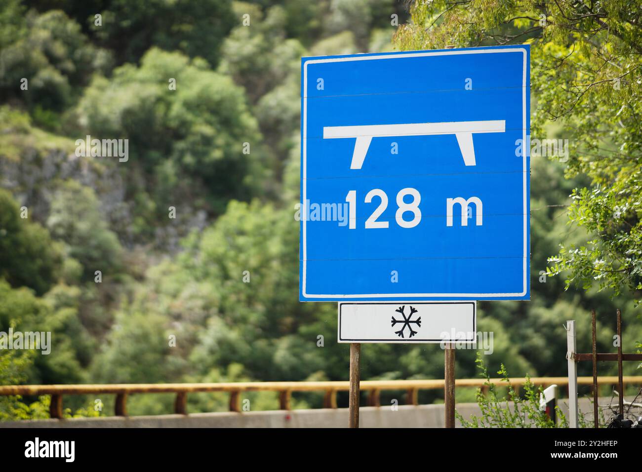 Warning sign on motorway hi-res stock photography and images - Alamy