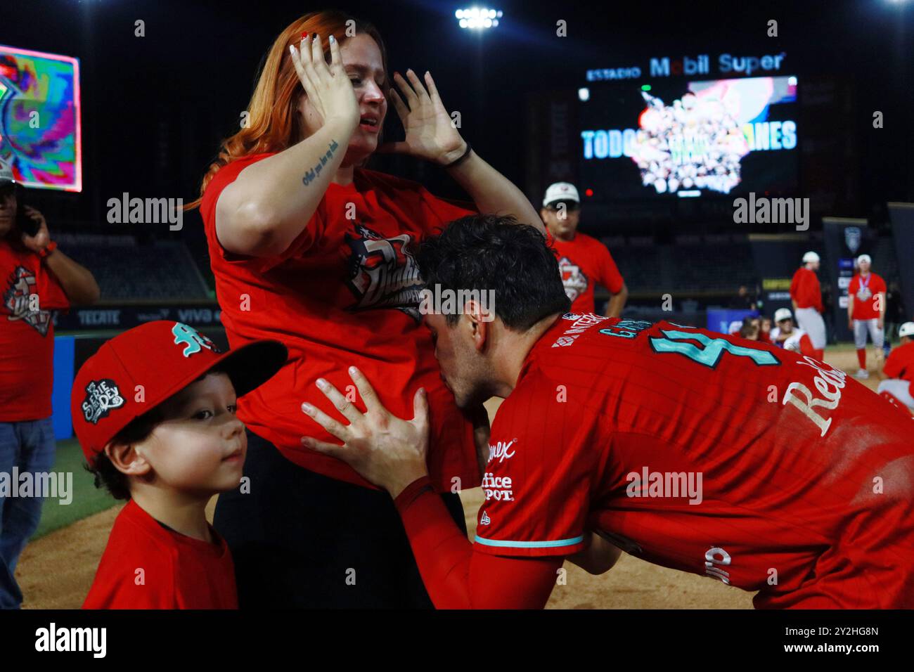 Juan Carlos Gamboa #47 of Diablos Rojos, celebrating after win the 2024 ...