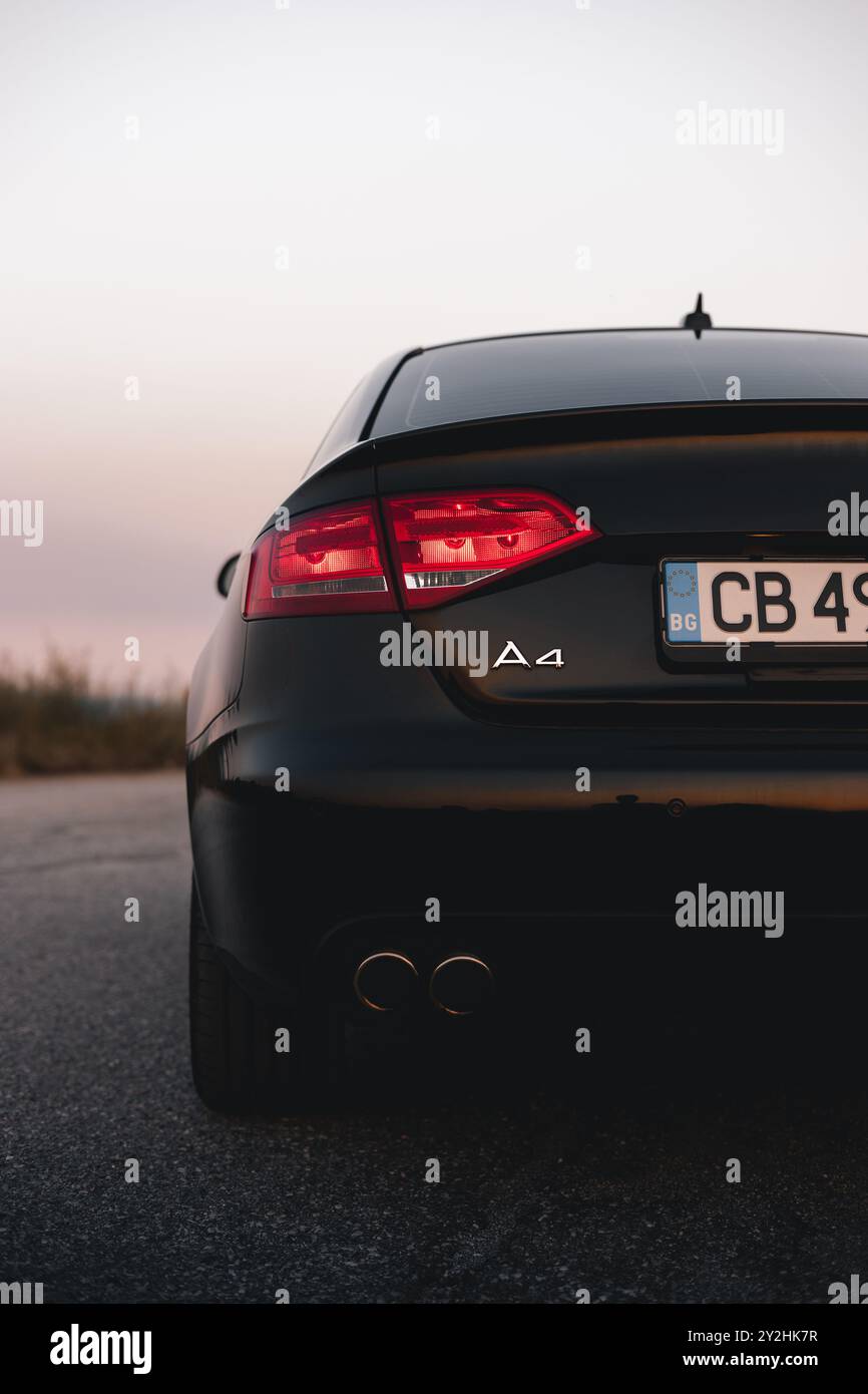 Black sport rims hi-res stock photography and images - Alamy