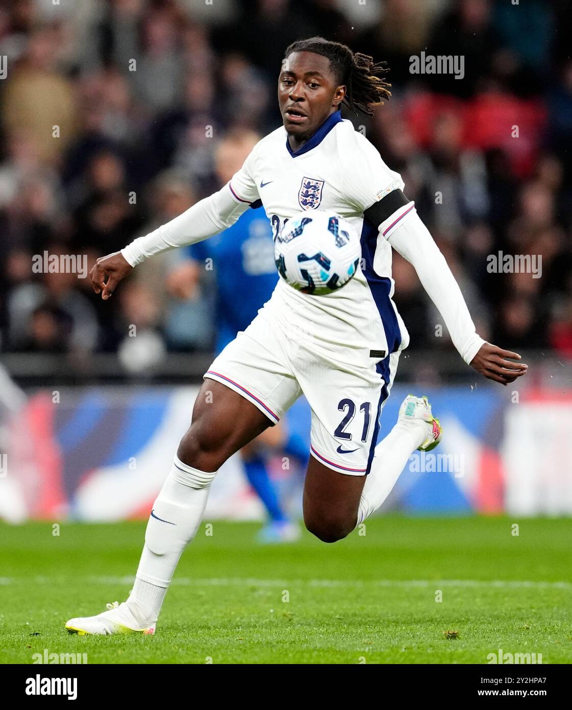 Eberechi eze 10 england hi-res stock photography and images - Alamy