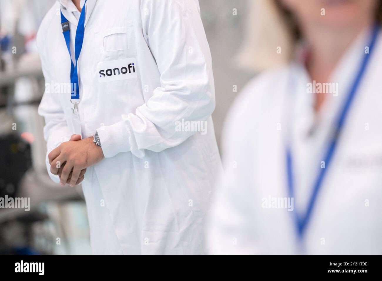 Sanofi new logo hi-res stock photography and images - Alamy