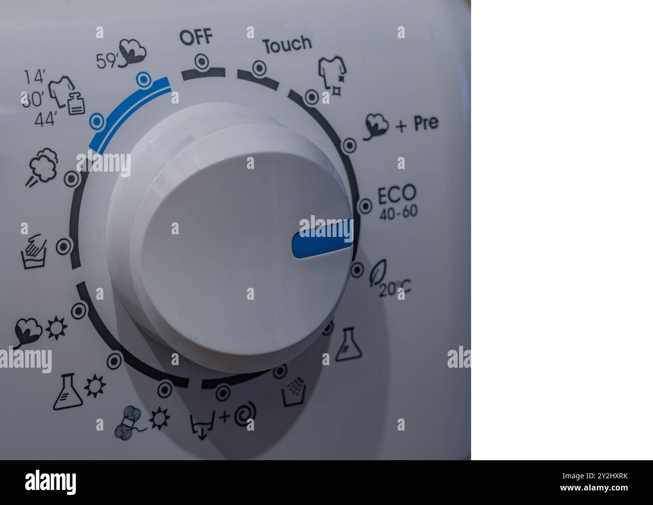Selection of washing programs in a washing machine, setting the washing ...