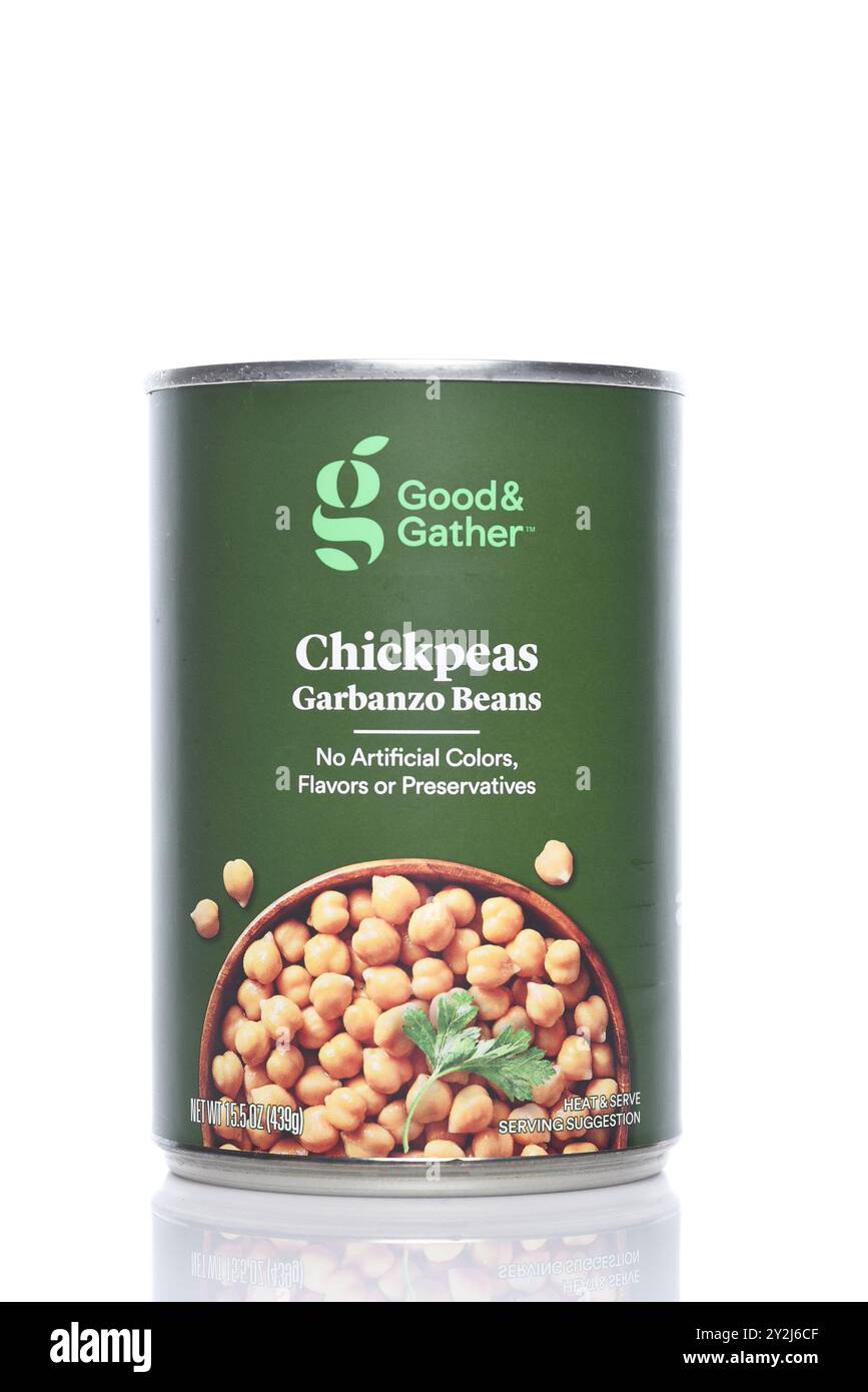IRVINE, CALIFORNIA - 6 SEPT 2024: A can of Good and Gather Chickpeas ...