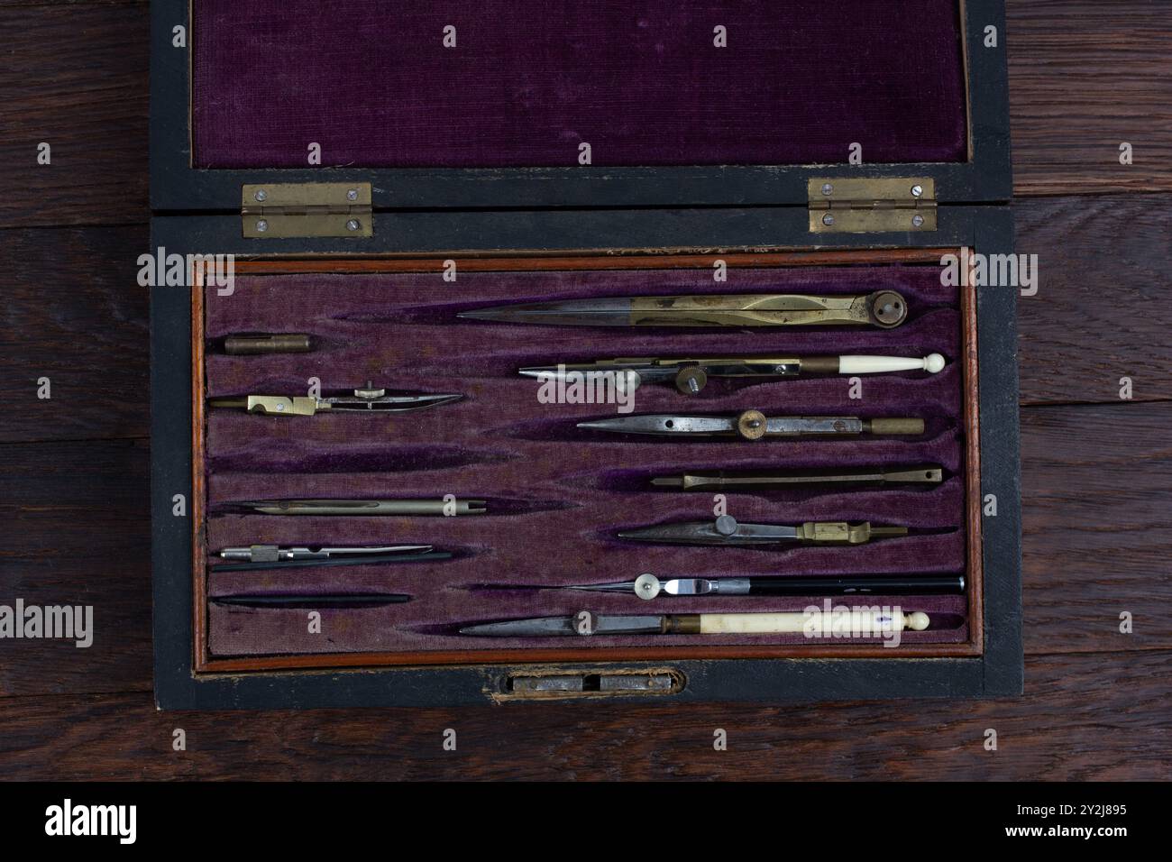 Tech tools in architecture hi-res stock photography and images - Alamy