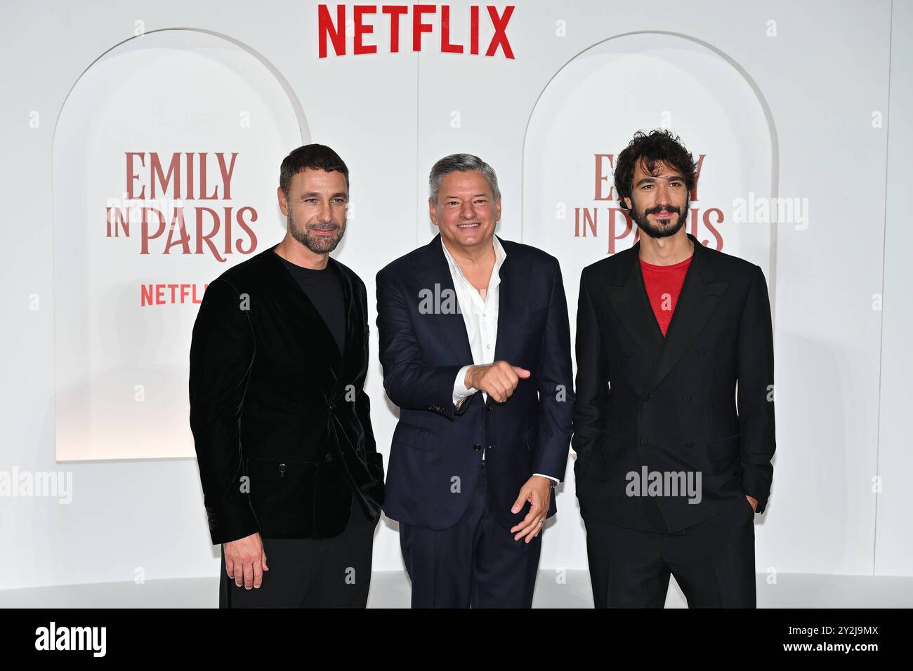 News - Emily in Paris Red Carpet Raul Bova, CEO of Netflix Ted Sarandos ...