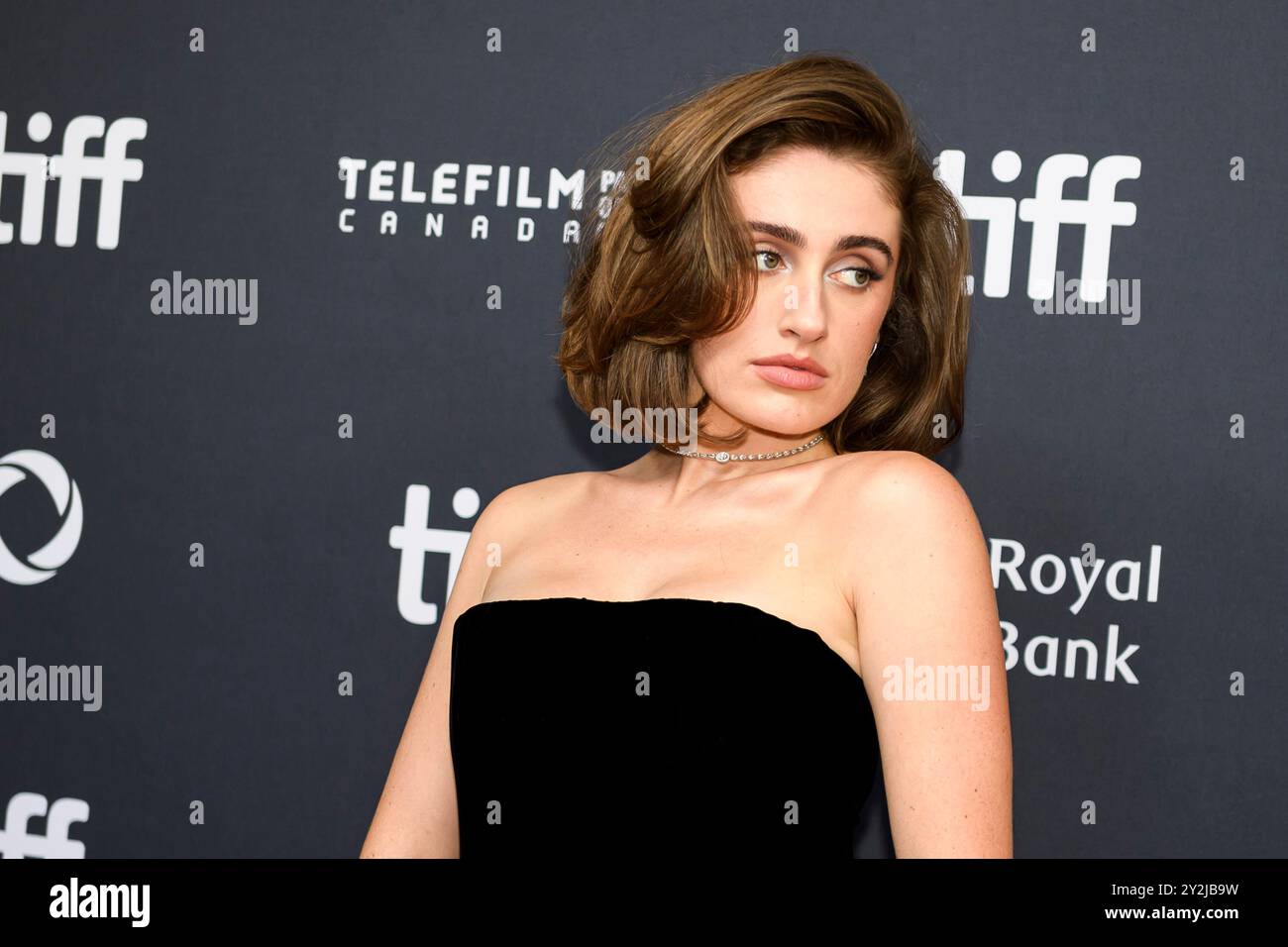 Rachel Sennott arrives on the red carpet for the film "Saturday Night ...