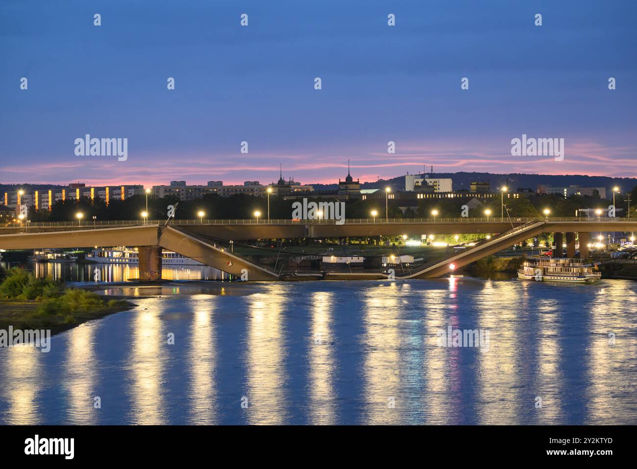 Dresden, Germany. 11th Sep, 2024. Parts of the Carola Bridge over the ...