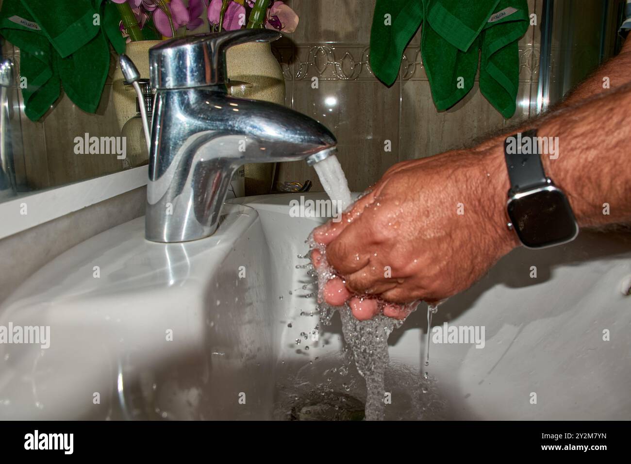 Importance of hand hygiene hi-res stock photography and images - Alamy
