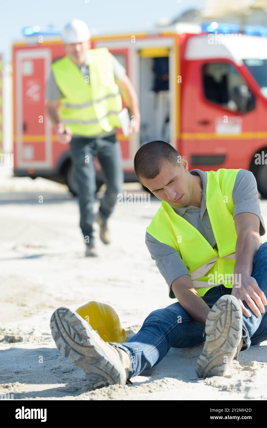 Worker emergency help colleague hi-res stock photography and images - Alamy