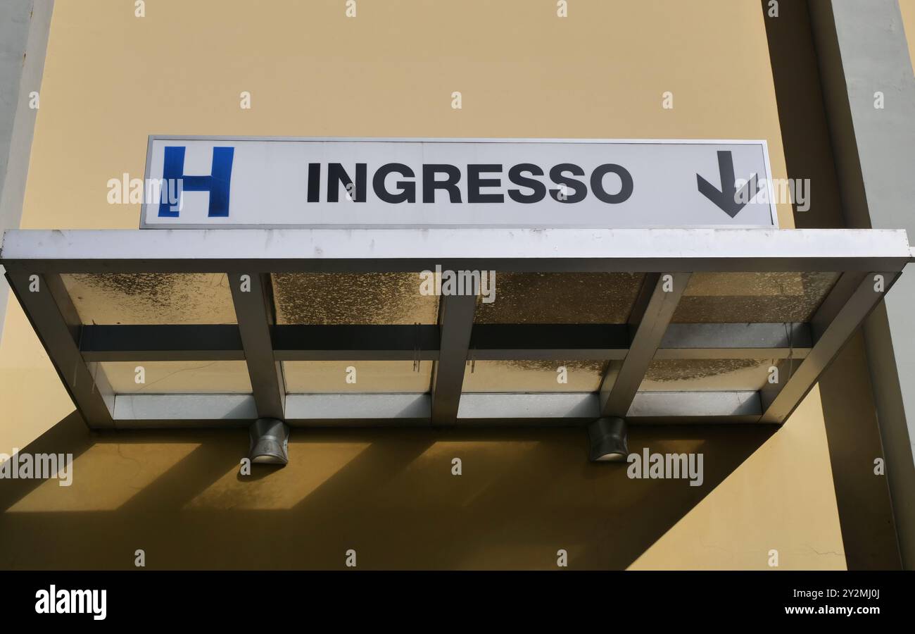 Hospital sanitario sanitario hi-res stock photography and images - Alamy