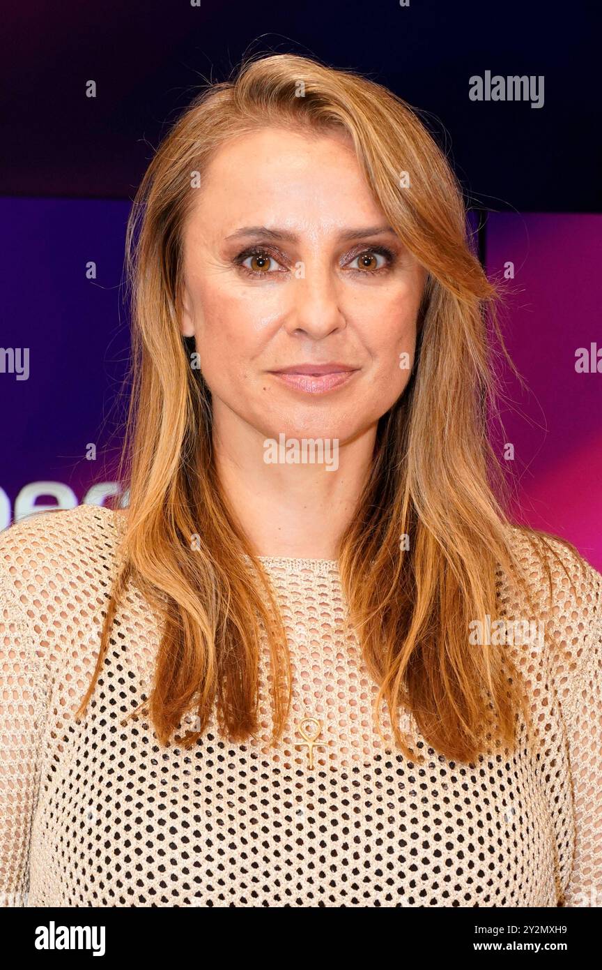 Jagoda Marinic in der ARD-Talkshow maischberger im Studio Berlin ...