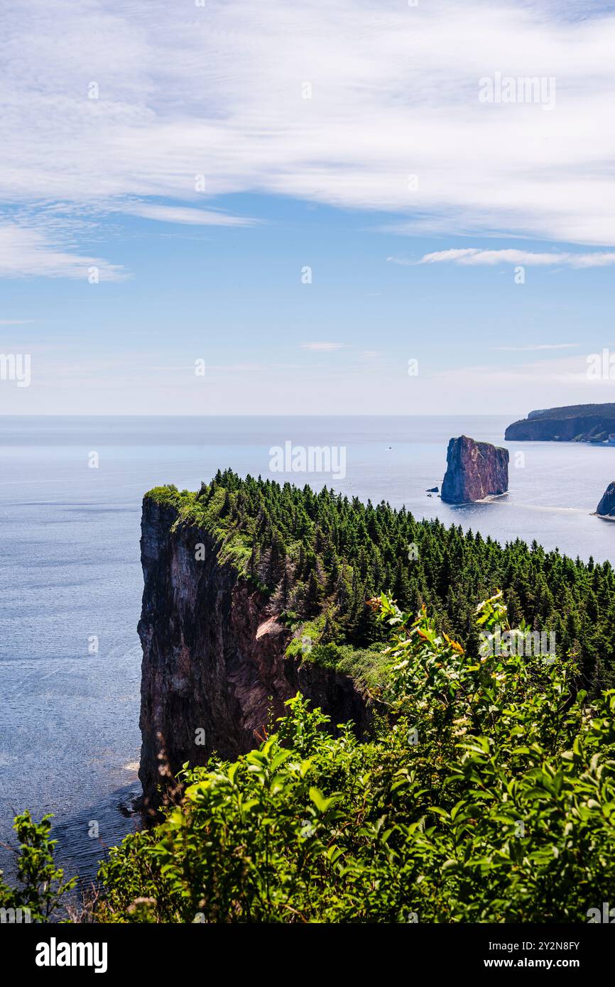 Beach perce rock quebec canada hi-res stock photography and images - Alamy