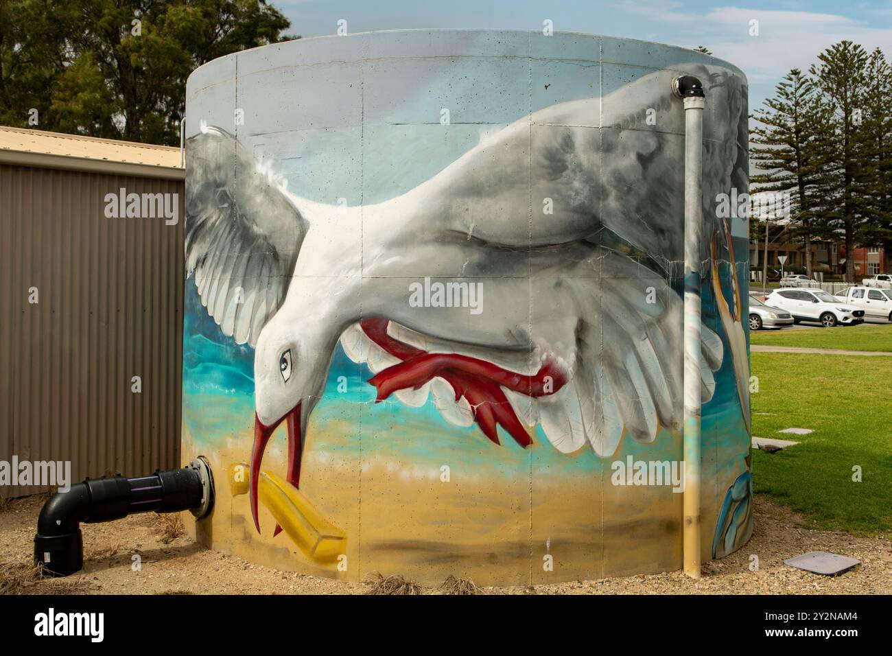 Sea Gull Water Tank Art, Semaphore Beach, South Australia, Australia ...