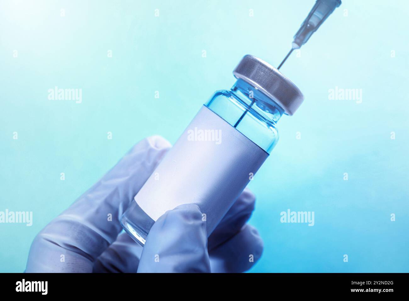 Nurse filling injection syringe from hi-res stock photography and ...