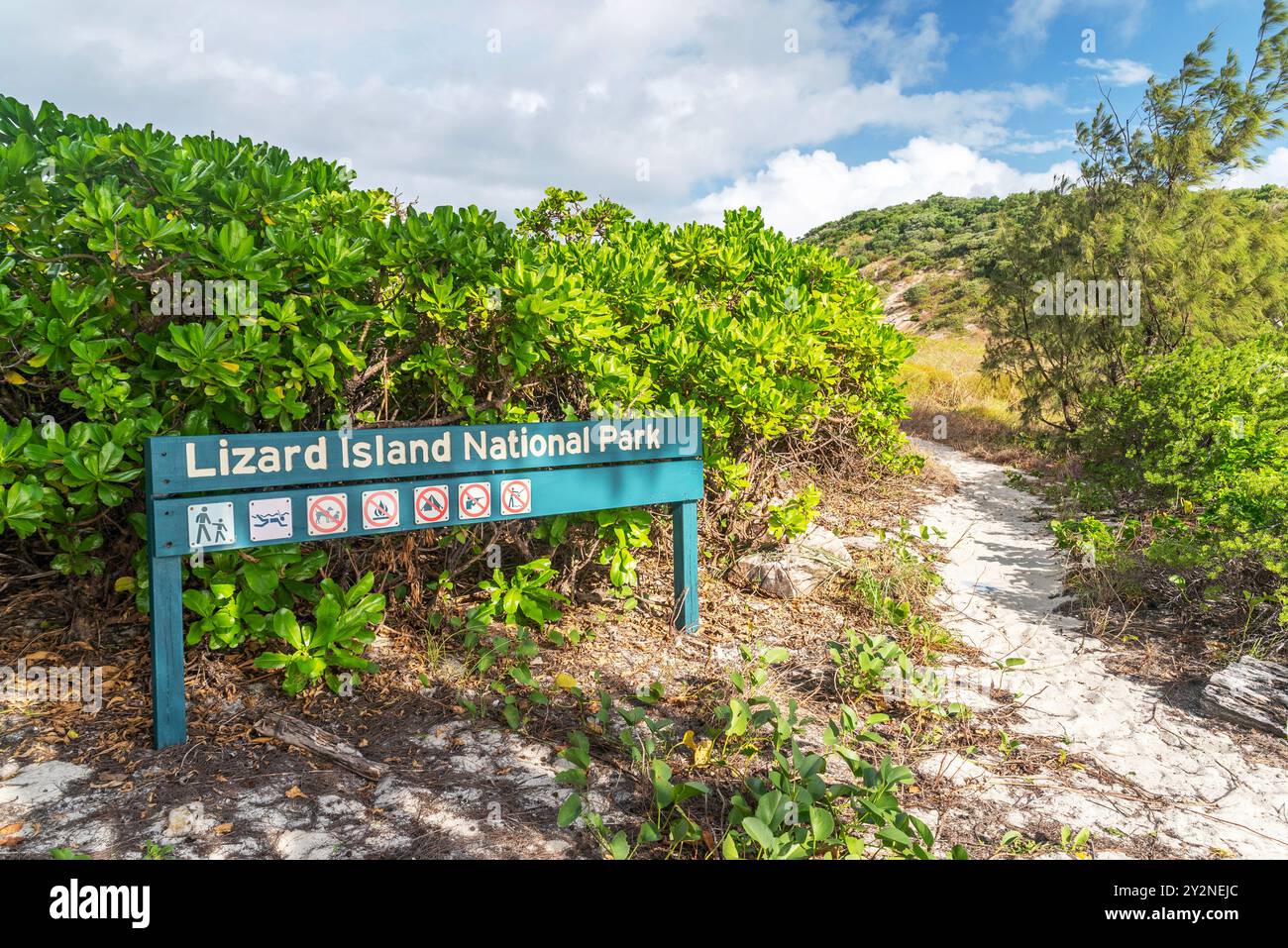 Signboard informing of Lizard Island National Park. Lizard Island is ...