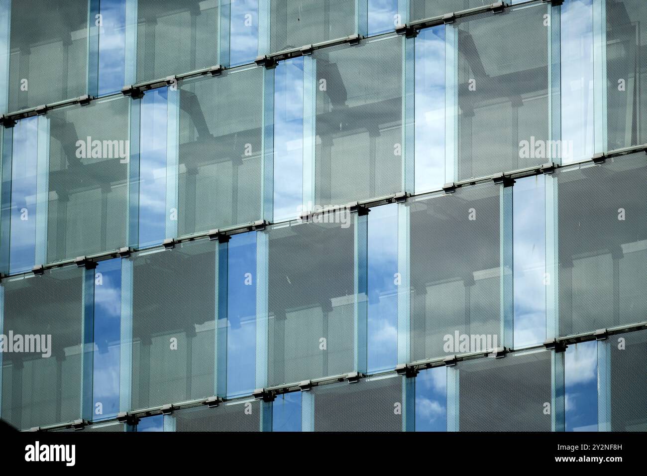 University liverpool engineering hi-res stock photography and images ...