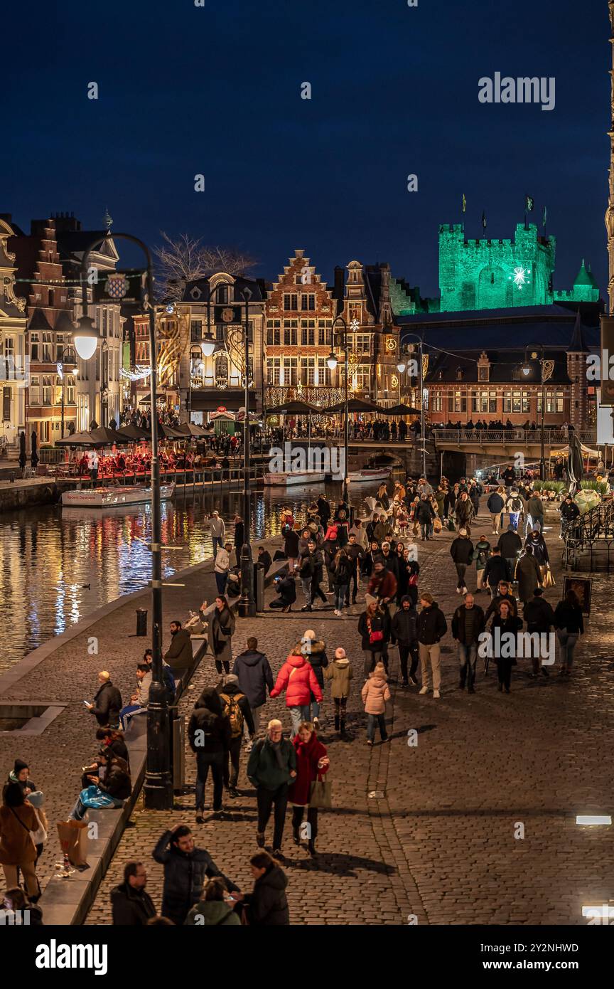 Christmas market and decoration in Ghent Stock Photo - Alamy