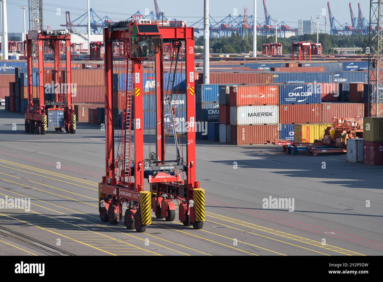 Nordsee, North Sea, Containerschiff, Container Ship, Burchardkai ...