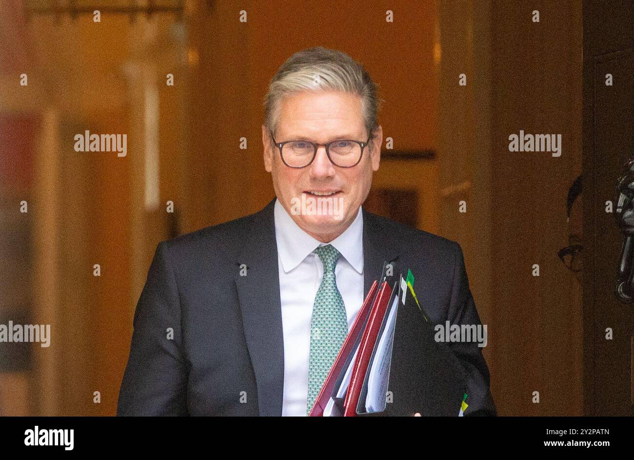 Smiling keir starmer hi-res stock photography and images - Alamy