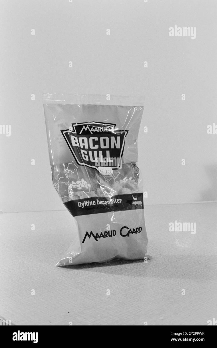 Weight 50 grams hi-res stock photography and images - Alamy