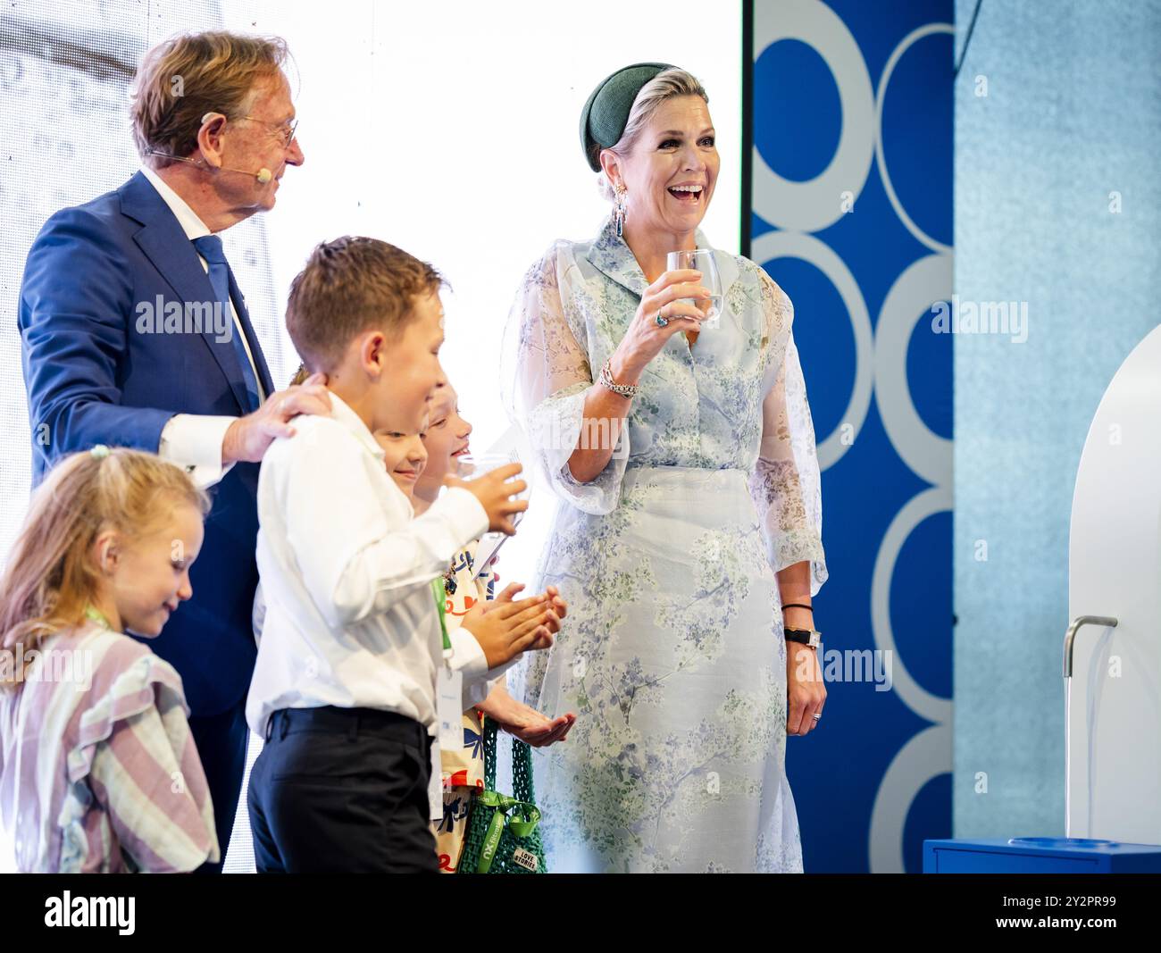 Queen maxima of the netherlands father hi-res stock photography and ...