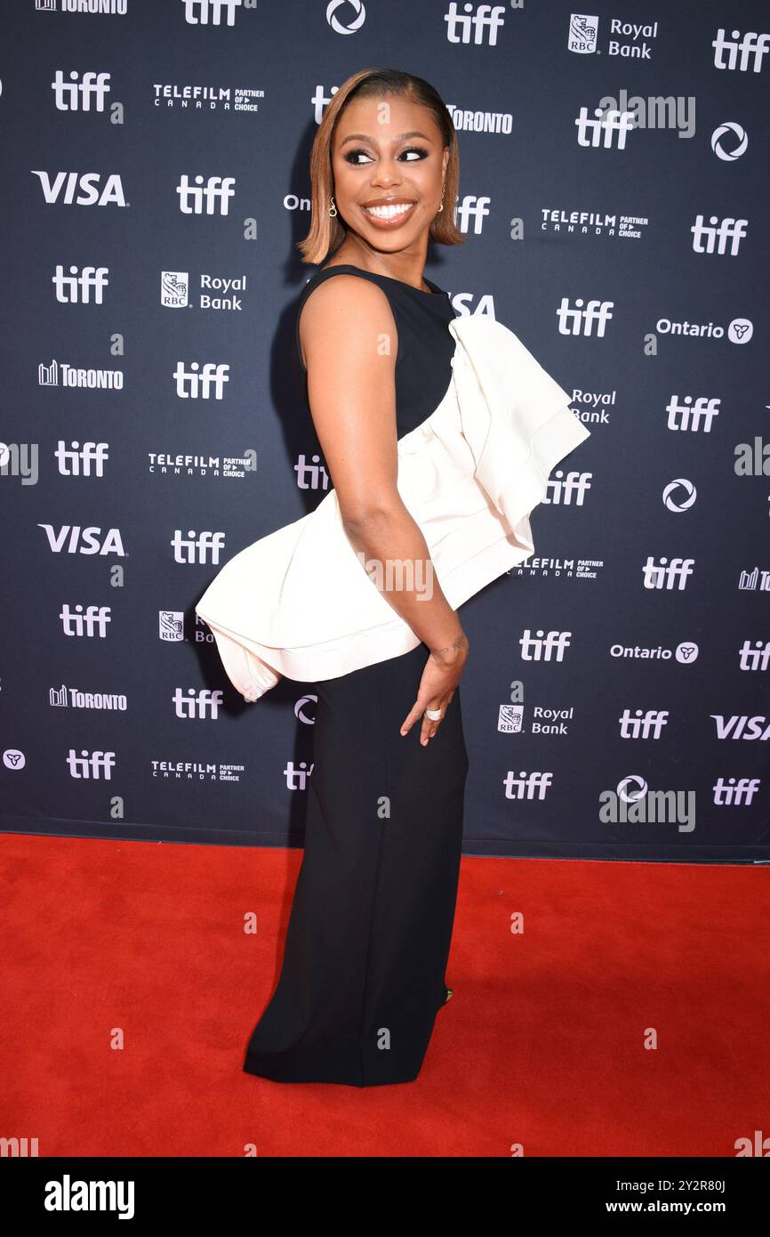 TORONTO, ON: SEPTEMBER 10: Gail Bean at The Piano Lesson red carpet at ...