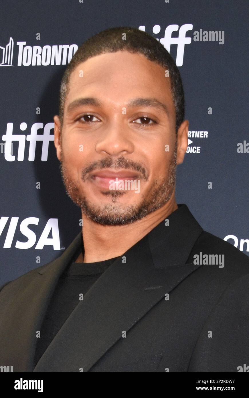 TORONTO, ON: SEPTEMBER 10: Ray Fisher at The Piano Lesson red carpet at ...