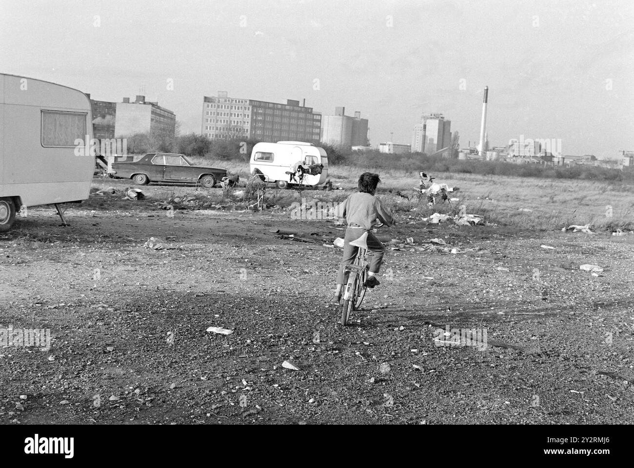 Worst slums hi-res stock photography and images - Alamy