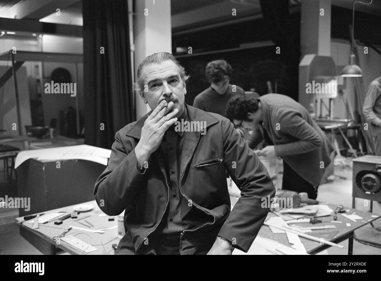 Current 8 - 5 - 1971: The radical architect-professor.A year ago it ...